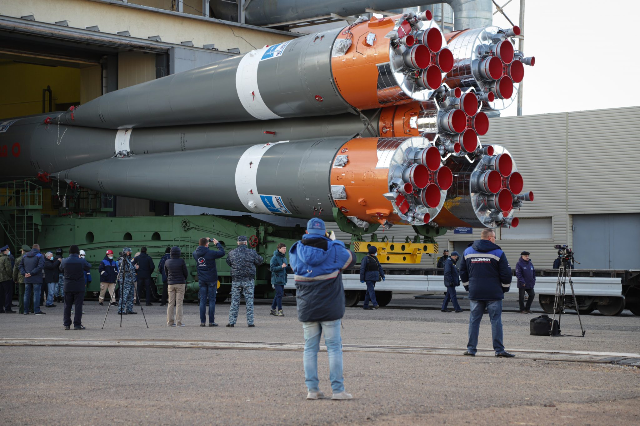 Começam Os Preparativos Finais Para O Lançamento da Soyuz MS-17 Para a ...