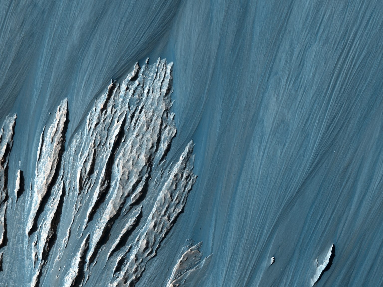 Câmera HiRISE Registra Belo Deslizamento de Terra Em Marte na Região de ...
